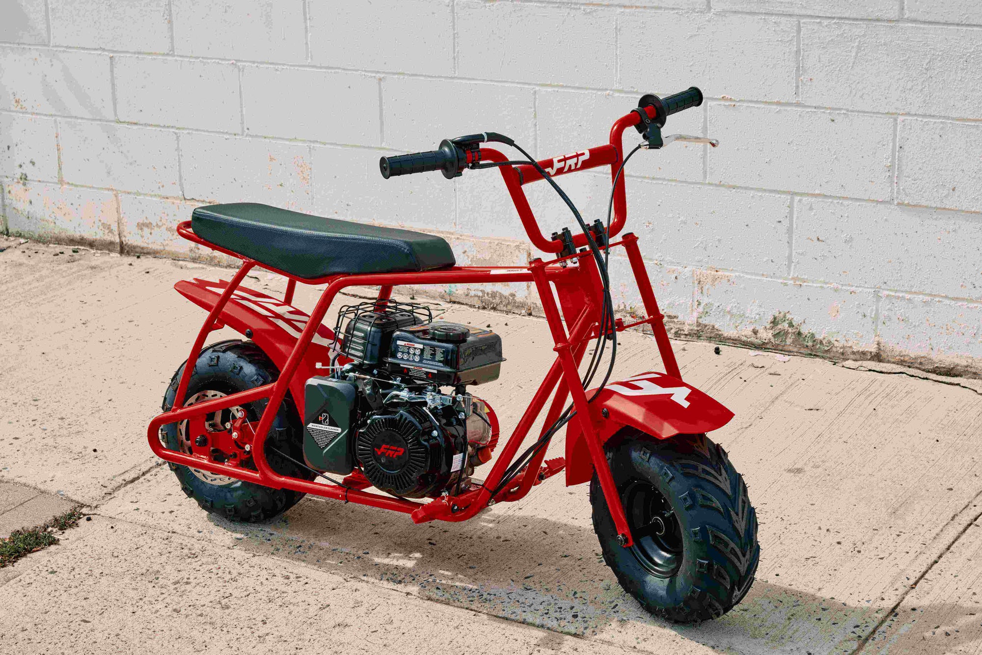 Gas Mini Bikes vs Dirt Bikes: What’s the Real Difference? – FRP ...